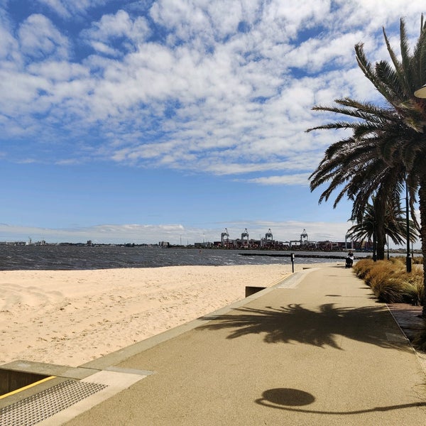 Sandridge Beach - 2 tips from 276 visitors