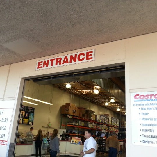 Costco - Warehouse Store