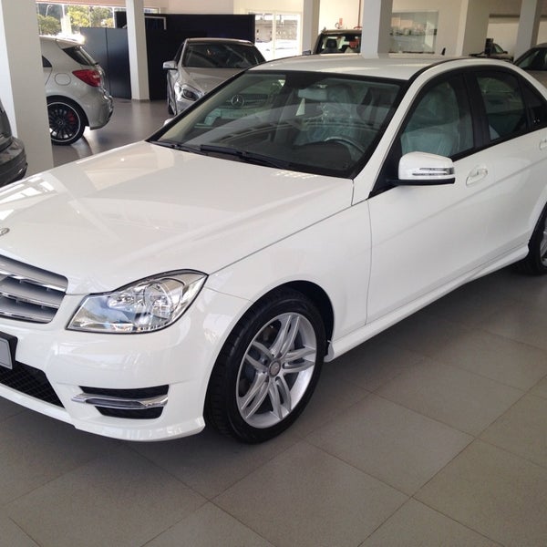 Europa Motors - Car Dealership in Sousas