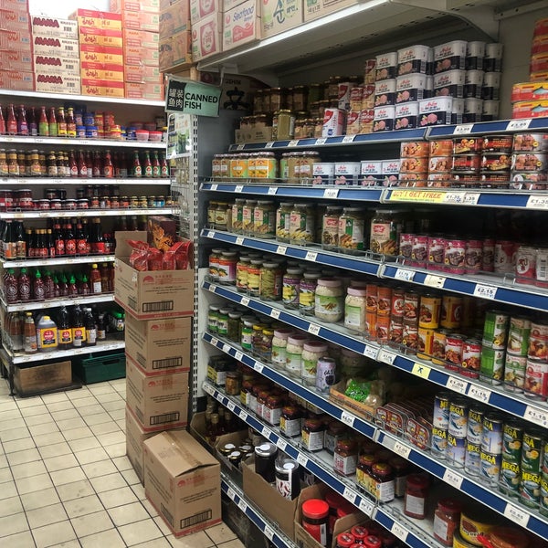 New Loon Moon Supermarket | 新龍門行 - Grocery Store in Chinatown