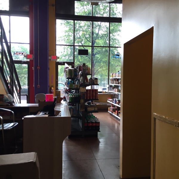 Castleberry Point Marketplace - Castleberry Hill - 110 Centennial ...