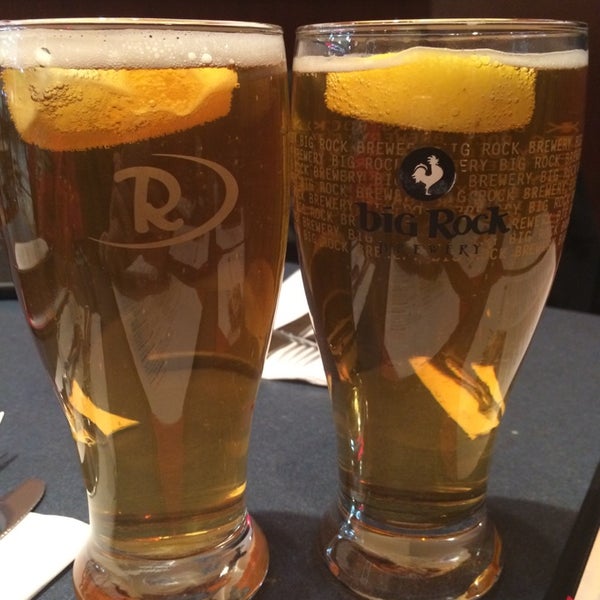 Ricky's All Day Grill - Downtown Edmonton - Edmonton, AB