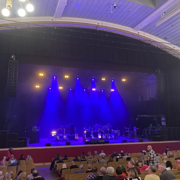 De Montfort Hall - Concert Hall in Leicester