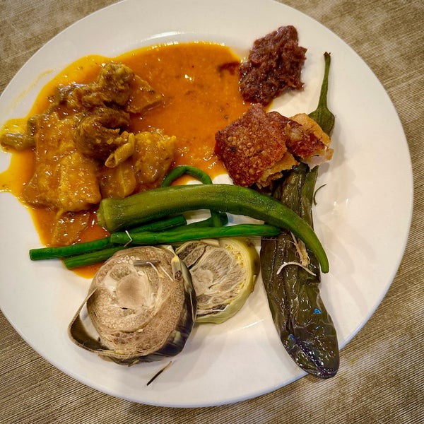 Bale Capampangan - Filipino Restaurant in Dolores