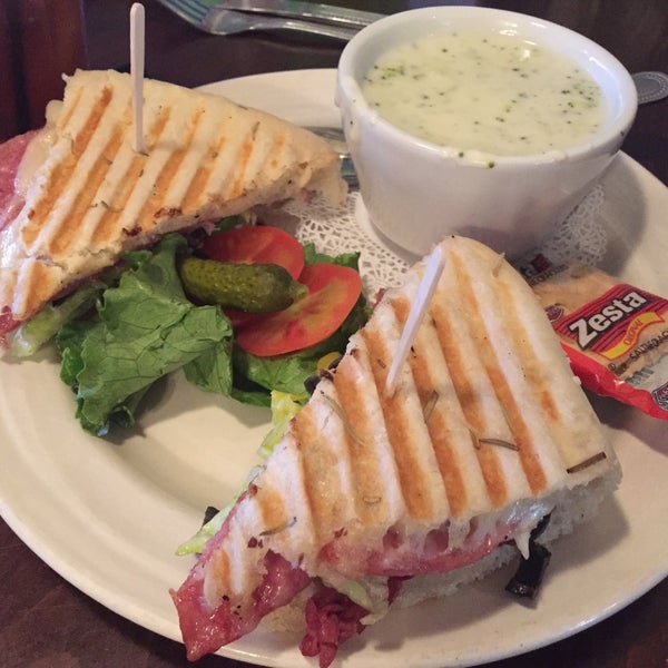 Jantz Cafe & Bakery - 11 tips from 189 visitors