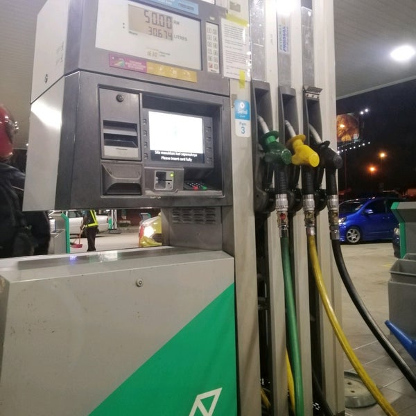 PETRONAS Station - 6 tips from 2153 visitors