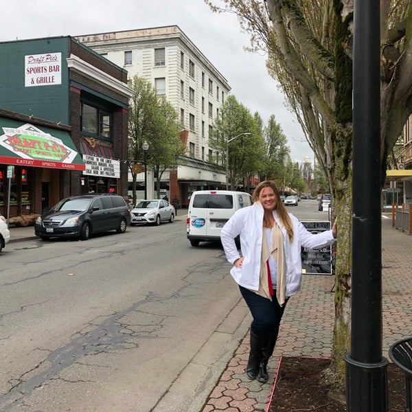 Downtown Mt. Vernon Plaza - Plaza