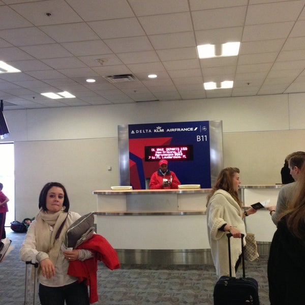 Gate B11 - Concourse B