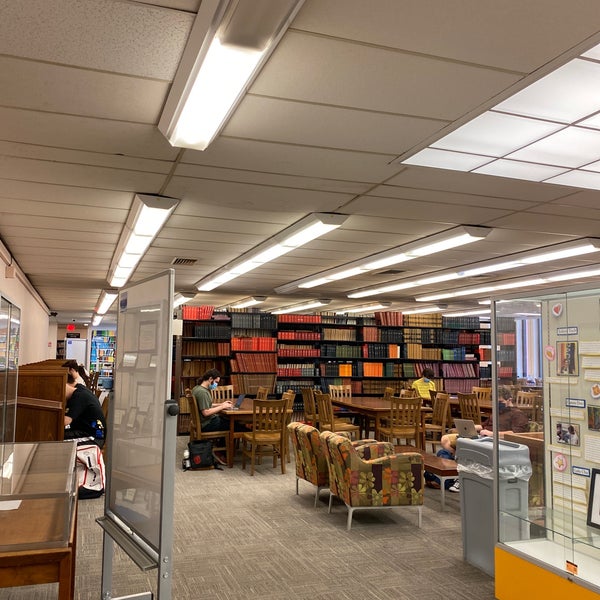 Photos at Pace University Birnbaum Library - College Library in ...