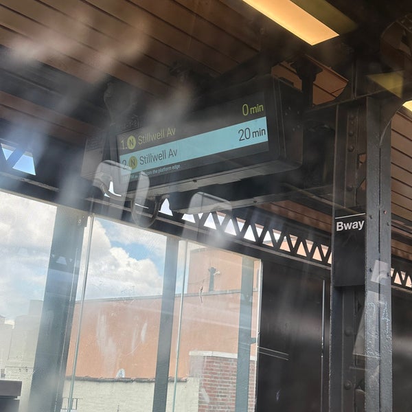 MTA Subway - N Train - 41 tips from 2660 visitors