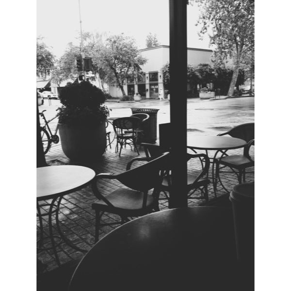 Starbucks - Coffee Shop in Chico