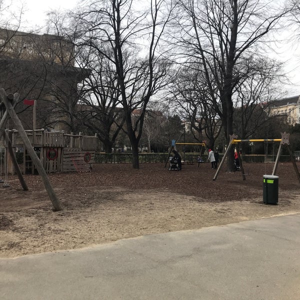 Playground Arenbergpark - Playground in Vienna