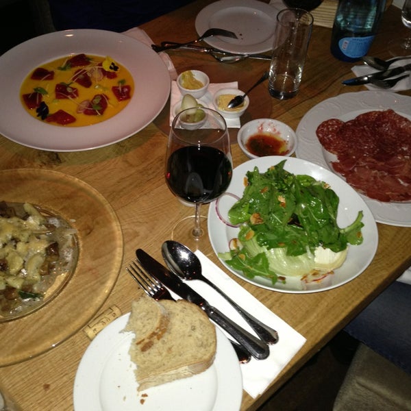 Toto Restaurant (מסעדת טוטו) - Mediterranean Restaurant