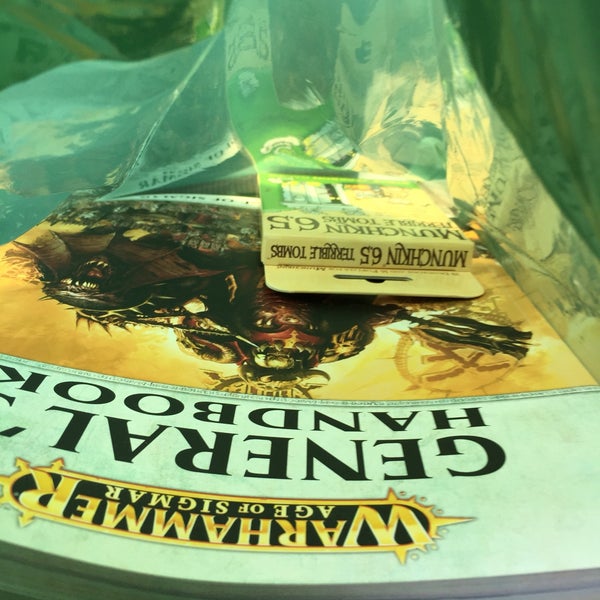 Emerald Knights Comics and Games - 11 tips