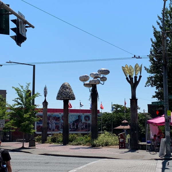 Bergen Place - Plaza in Seattle