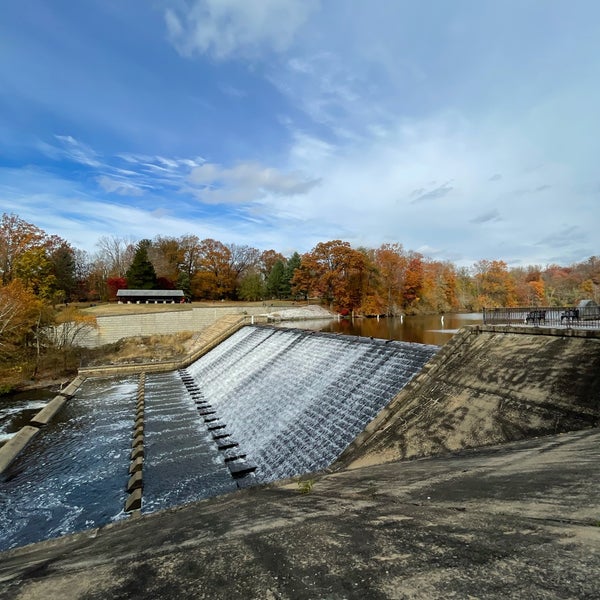Photos at Lake Roland - Park in Baltimore