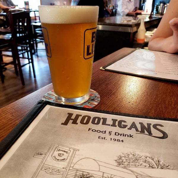 Hooligans Restaurant - 4 tips