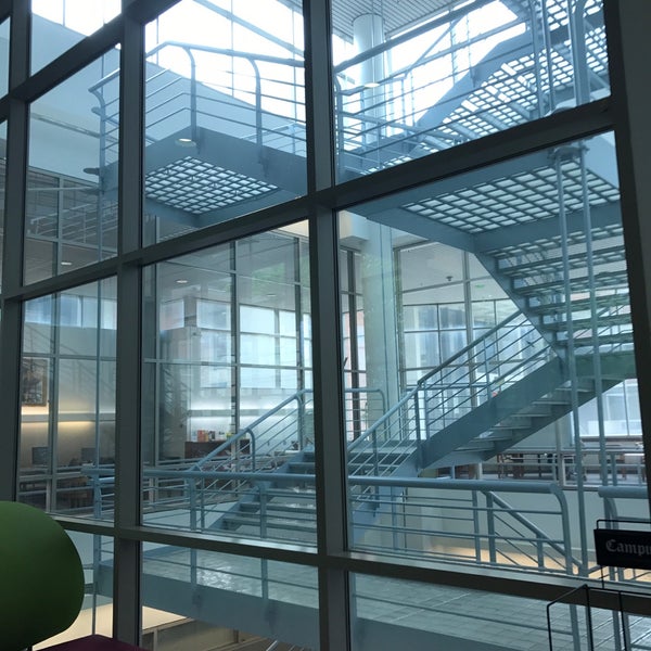 Carlson Library - College Library