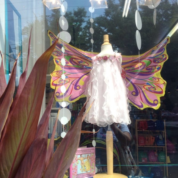 Pufferbellies Toys & Books - 4 tips from 141 visitors