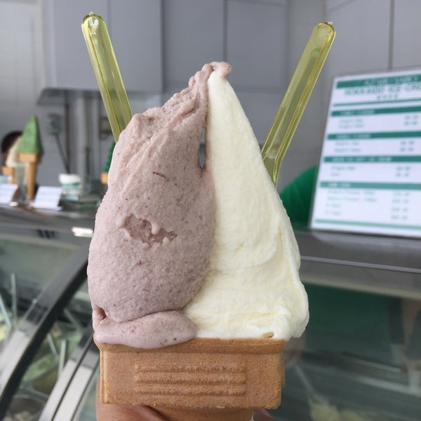 Photos at Azabu Sabo Hokkaido Ice Cream - Singapore River - 22 tips ...
