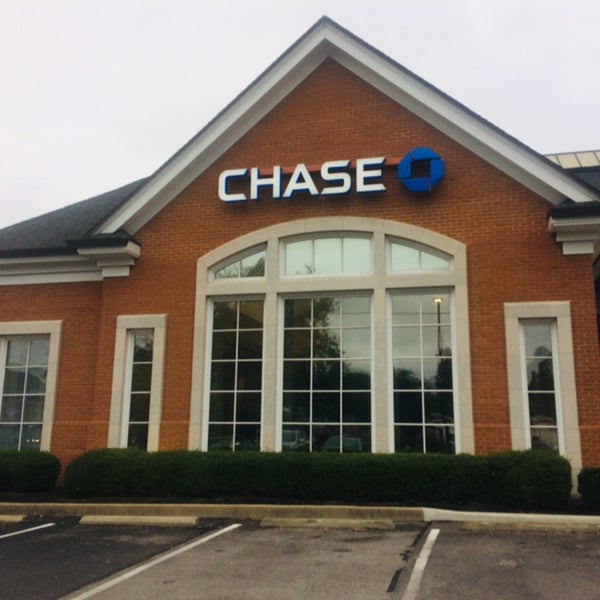 Photos at Chase Bank - East Louisville - 4111 Shelbyville Rd