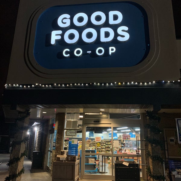 Good Foods Market & Cafe - Grocery Store