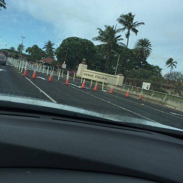 Hickam Main Gate - Joint Base Pearl Harbor Hickam - Hickham - 4 tips ...