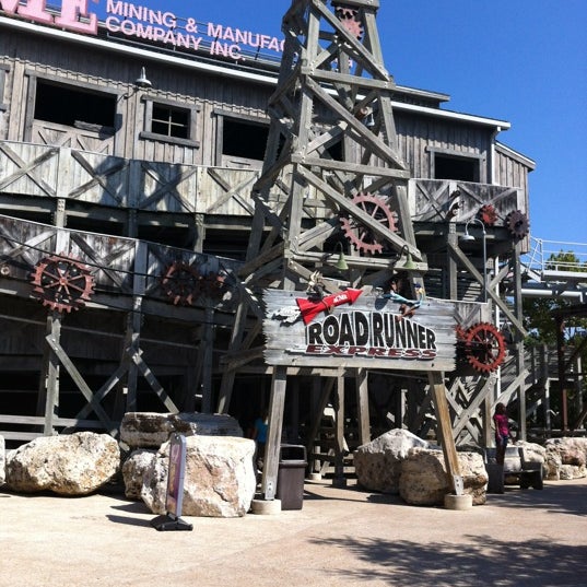 Road Runner Express Roller Coaster