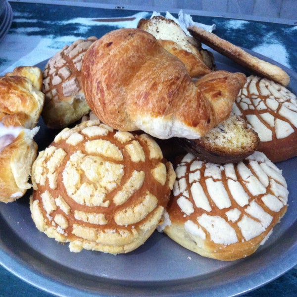 Panaderia El Faro - Bakery
