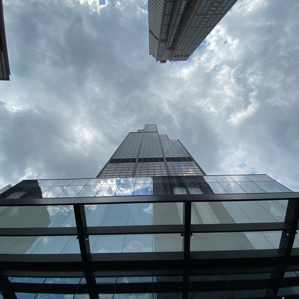 Photos at Skydeck Chicago - The Loop - 393 tips from 40572 visitors