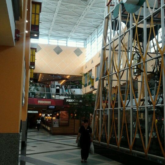 Menlyn Retail Park - Shopping Mall