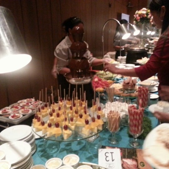 Photos at Ramon Magsaysay Building - Malate - 1 tip from 174 visitors