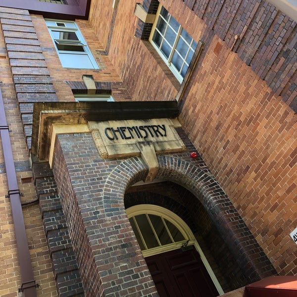 QUT B Block - College Academic Building in Brisbane
