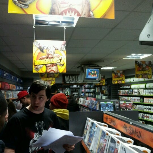 Game (Now Closed) - Video Games Store