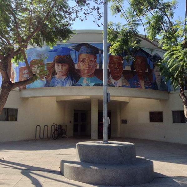 Los Angeles Public Library - Alma Reaves Woods - Watts - Watts, CA