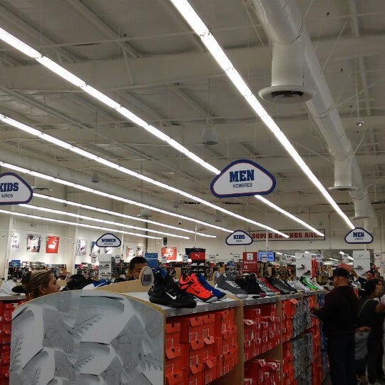 WSS - Mid City - 3101 W. Pico Blvd