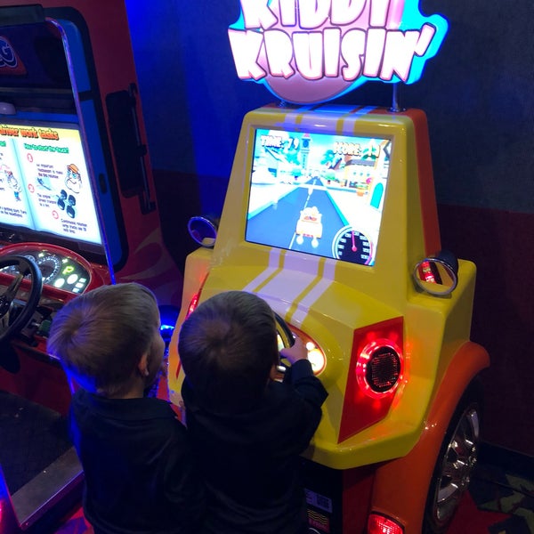 Reel Fun Arcade - Arcade