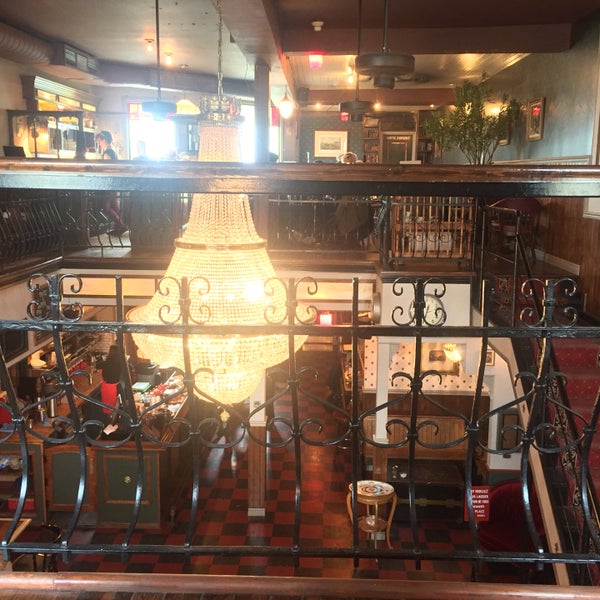 Photos at Salon de thé Cardinal / Cardinal Tea Room - Mile-End ...