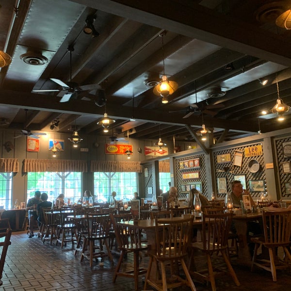 Cracker Barrel Old Country Store - 37 tips