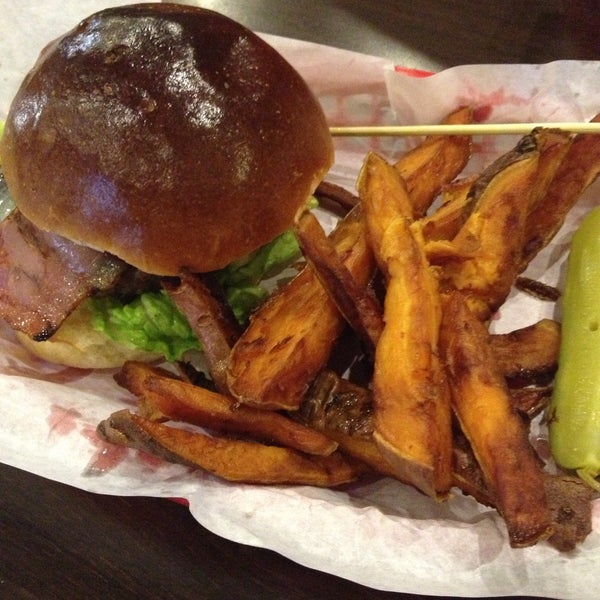 Red Iron Burgers - Uxbridge, Greater London