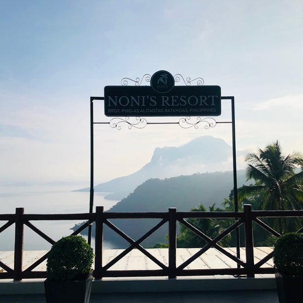Noni's Mountain Resort - Resort