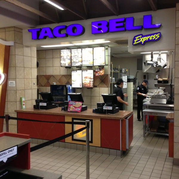 Taco Bell Express (Now Closed) - Davis, CA