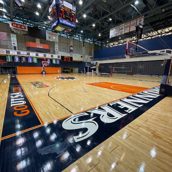 Utsa Convocation Center