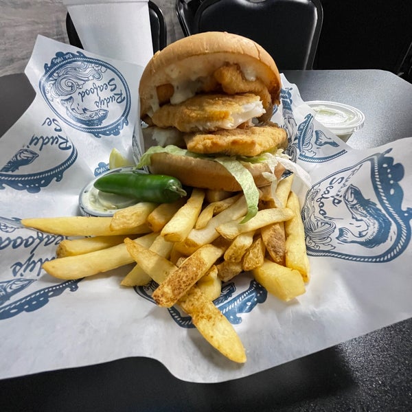 Rudy's Seafood - 13 tips