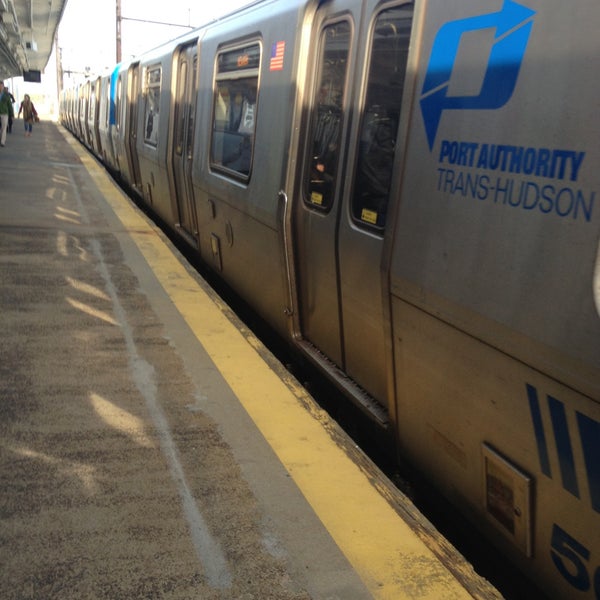 PATH - Harrison Station - 45 tips from 8478 visitors