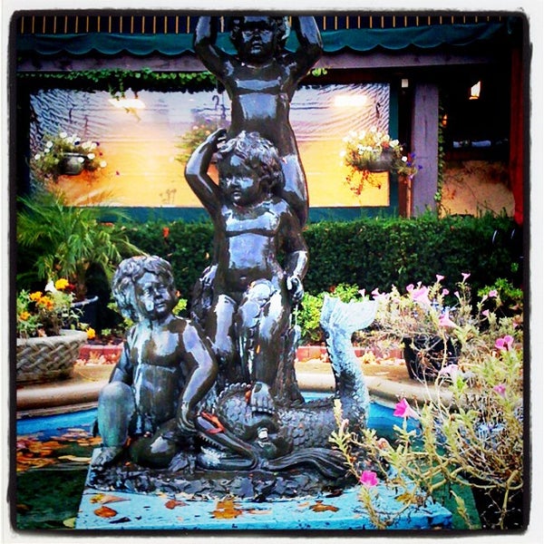 Deer Path Inn - 9 tips from 702 visitors