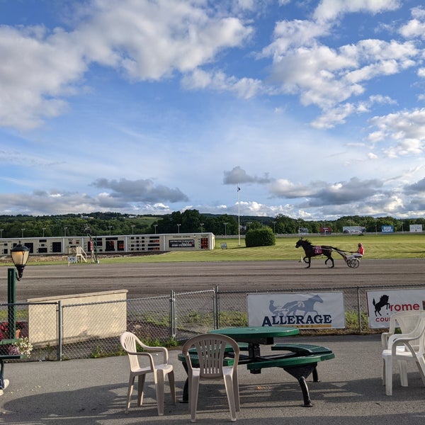 Vernon Downs Harness Track - 14 Ruth St