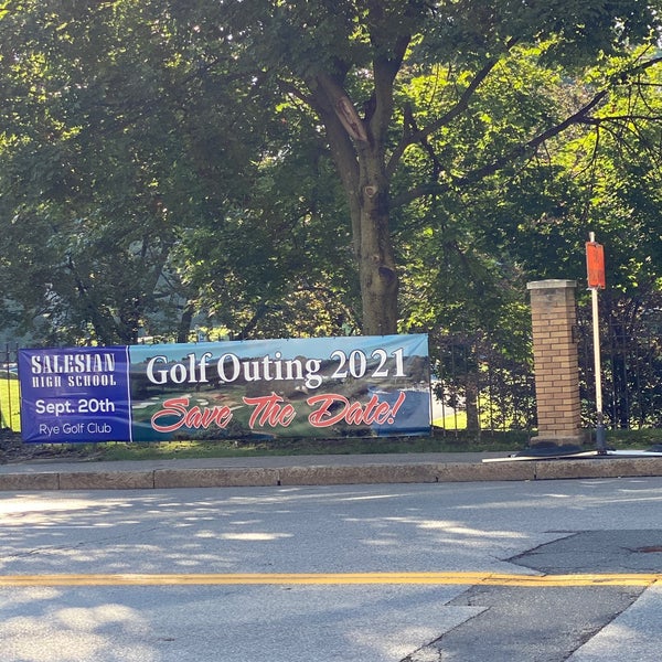 Salesian High School - 148 E Main St