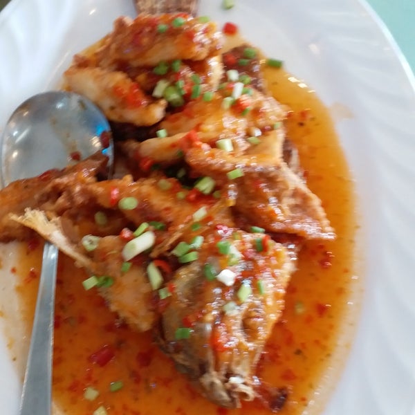 Red Crab Seafood Restaurant - 4 tips from 132 visitors