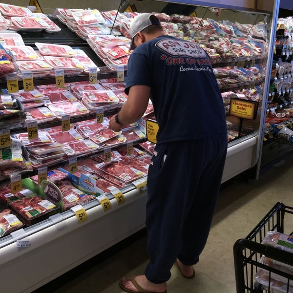 Safeway - Marina District - San Francisco, CA